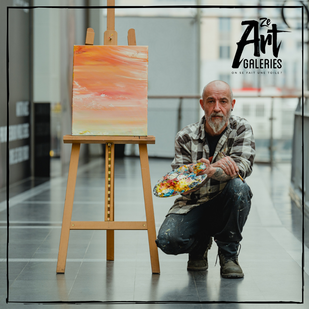 C'est l'artiste Michel Van Otten qui expose tout le mois de juin ...